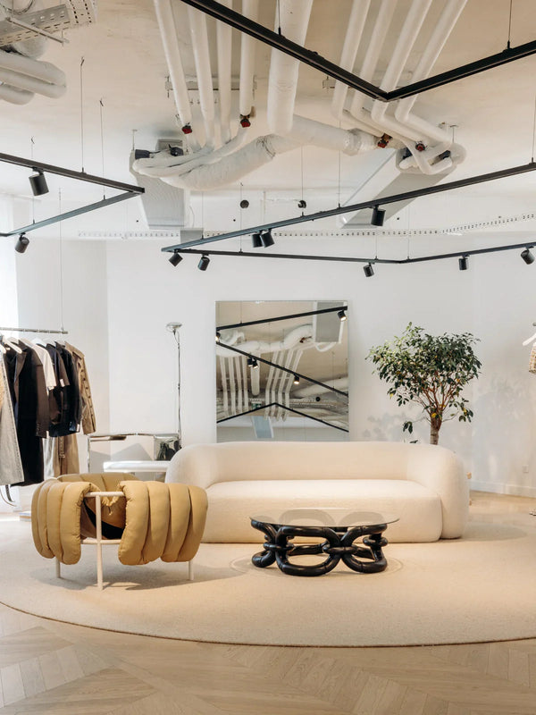 Location de mobilier pour événements, pop-ups et shootings – Debongout