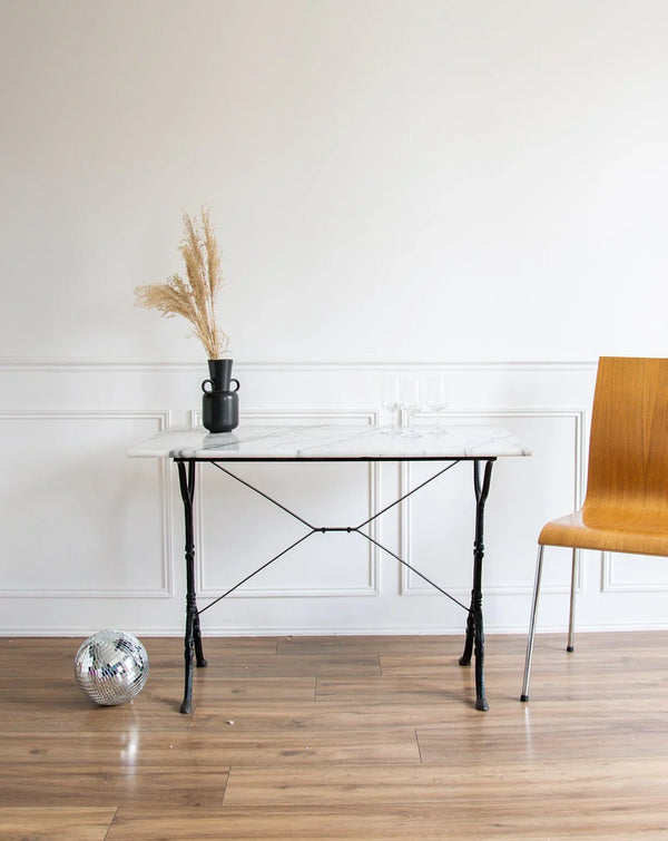 Denise, la table bistrot en marbre N°16 – Debongout