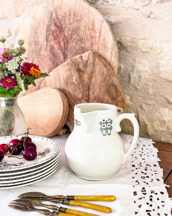 Gabrielle, the stoneware pitcher No. 118 – Debongout