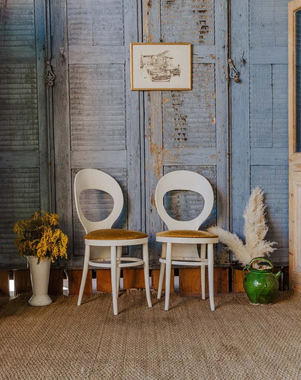 Alma, la paire de chaises Baumann N°1275 – Debongout